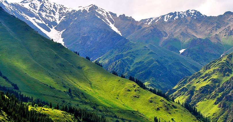 Tourists from 64 countries visit Naryn Oblast of Kyrgyzstan in 2024 ...