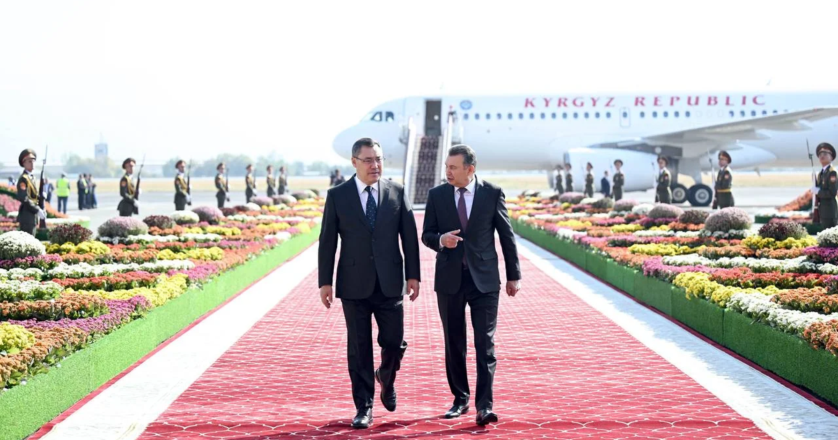 President Zhaparov arrives in Tajikistan - Kyrgyz national news agency