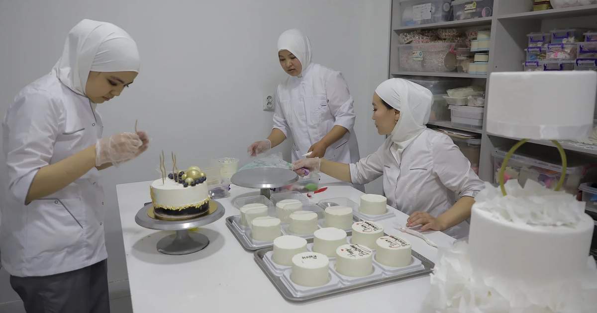 Osh confectionery shop provides 100 jobs - Kyrgyz national news agency