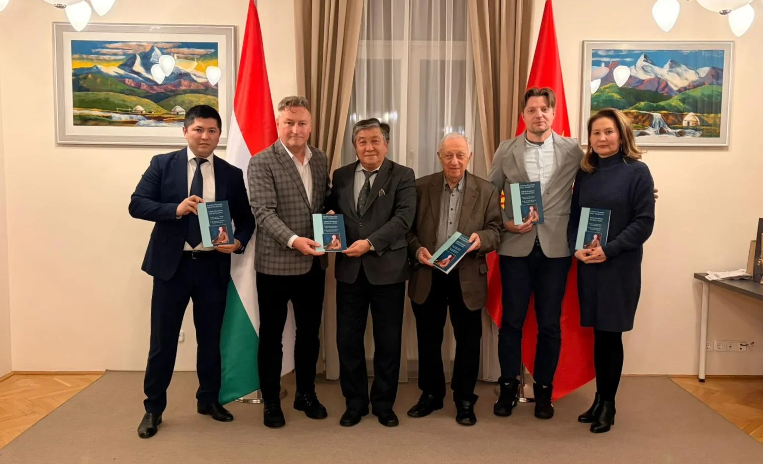 Presentation of Kyrgyz writer Osmonov's poetry collection takes place ...