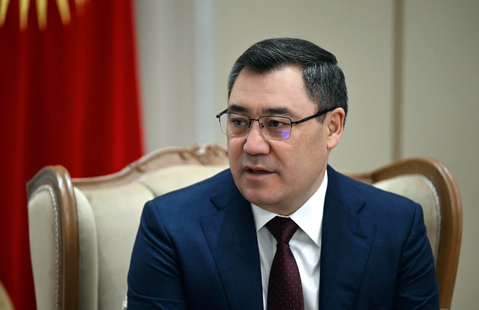 Sadyr Zhaparov receives Chinese Ambassador Liu Jiangping - Kyrgyz ...