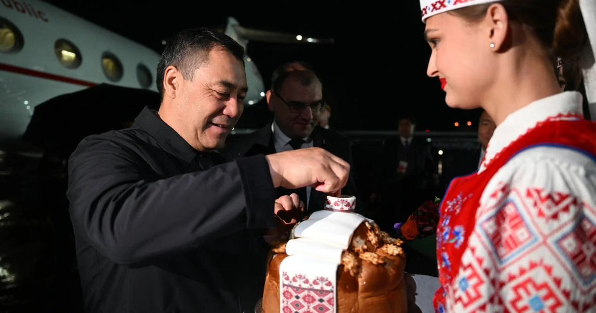 Sadyr Zhaparov arrives in Minsk to participate in EAEU meeting and IV ...